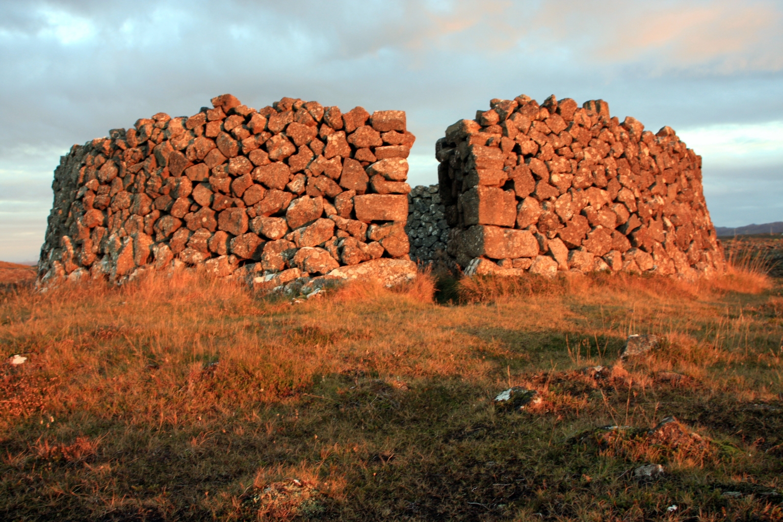 Staðarborg – Gíslaborg – Ferlir