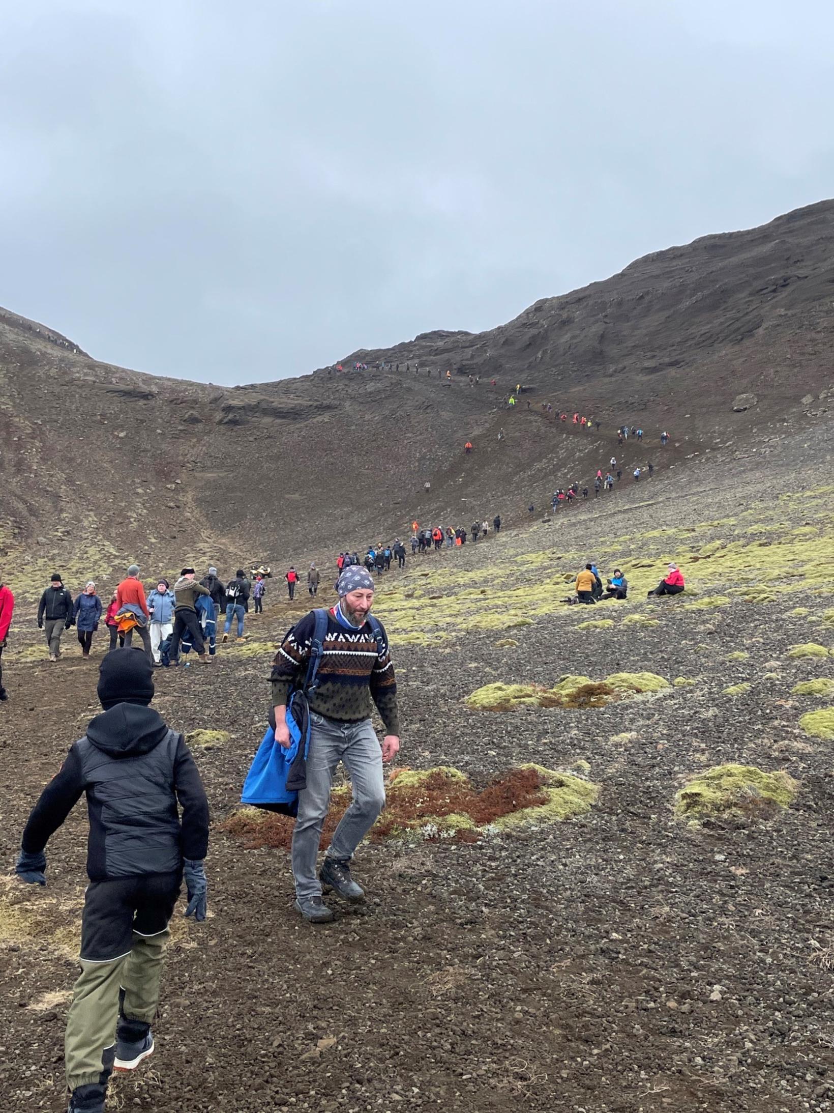 Geldingadalur; eldgos – myndir – Ferlir